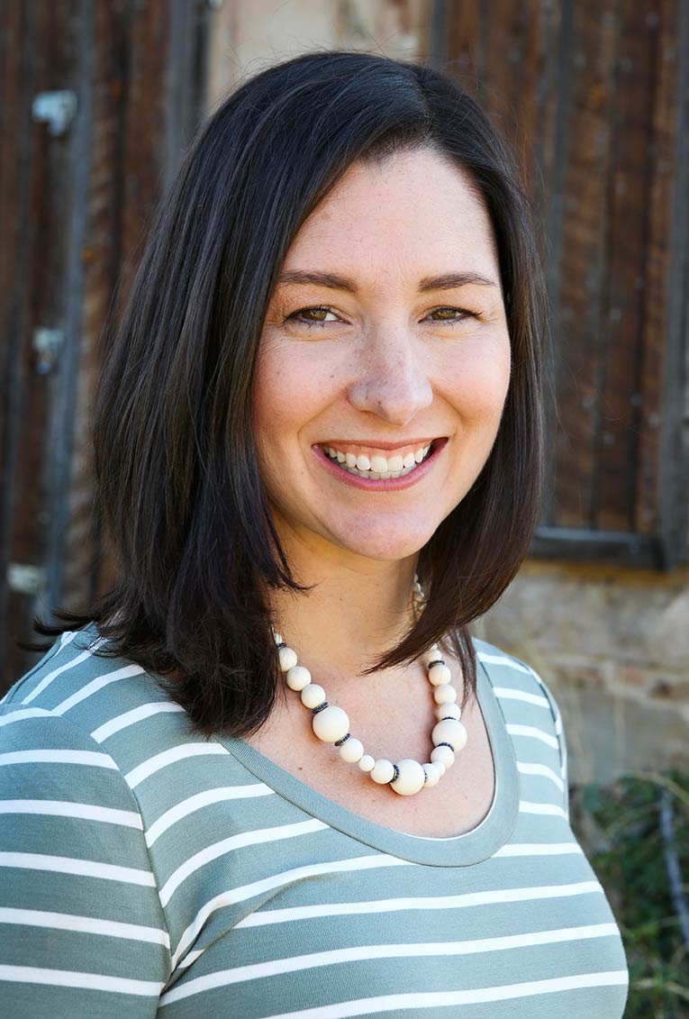 Couch Chat with Gina Roth, Realtor at New Era - New Era Group